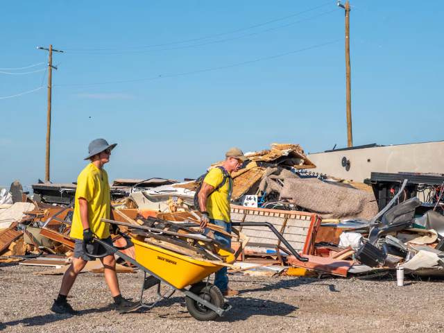 After the Storms: Latter-day Saints Aid in Recovery in 2 Communities
